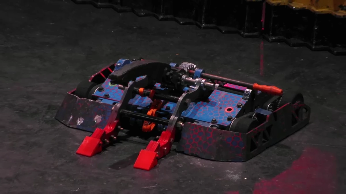 Claw Viper | BattleBots Wiki | Fandom