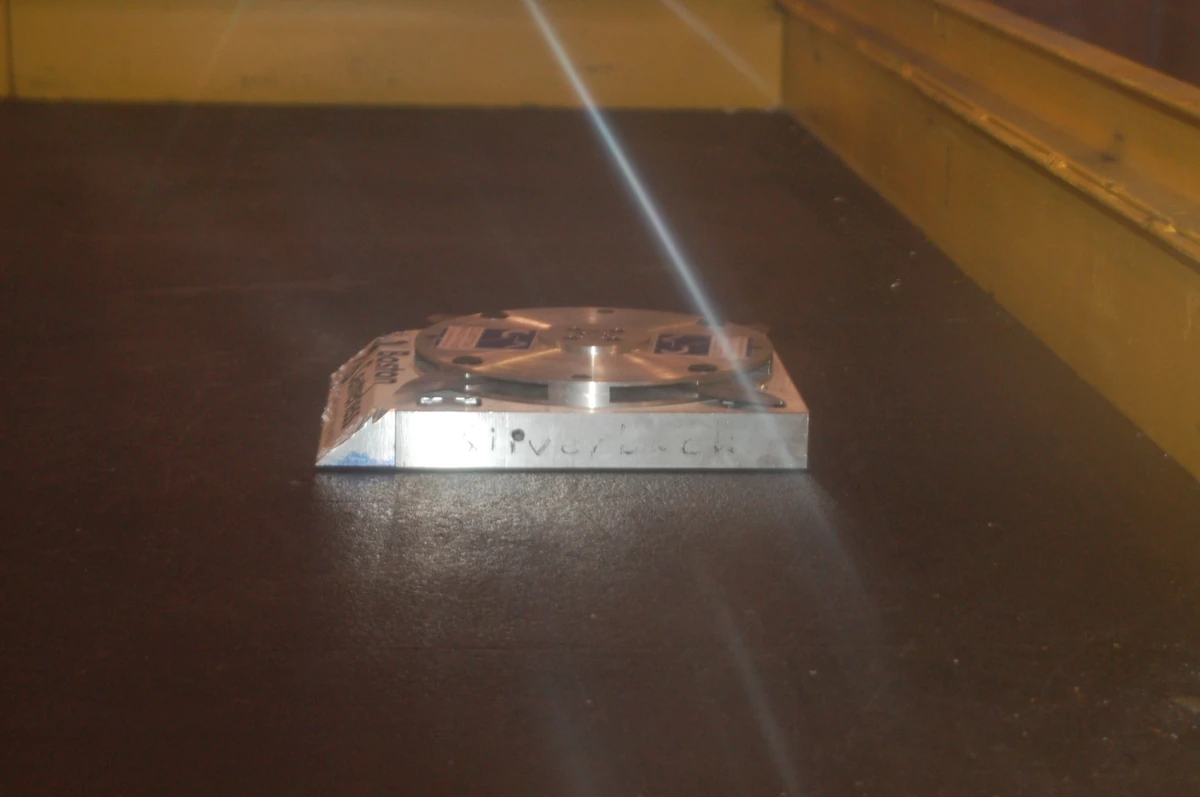 Silverback (15lb) | BattleBots Wiki | Fandom