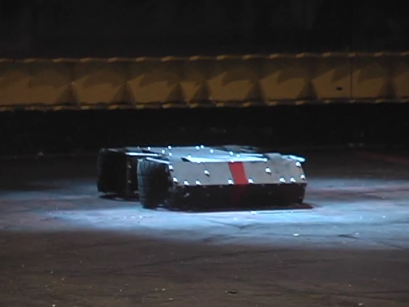 Little Black Box | BattleBots Wiki | Fandom
