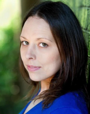 Yvette Clutterbuck | BattleBots Wiki | Fandom