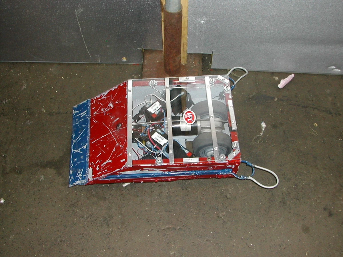 EBot | BattleBots Wiki | Fandom