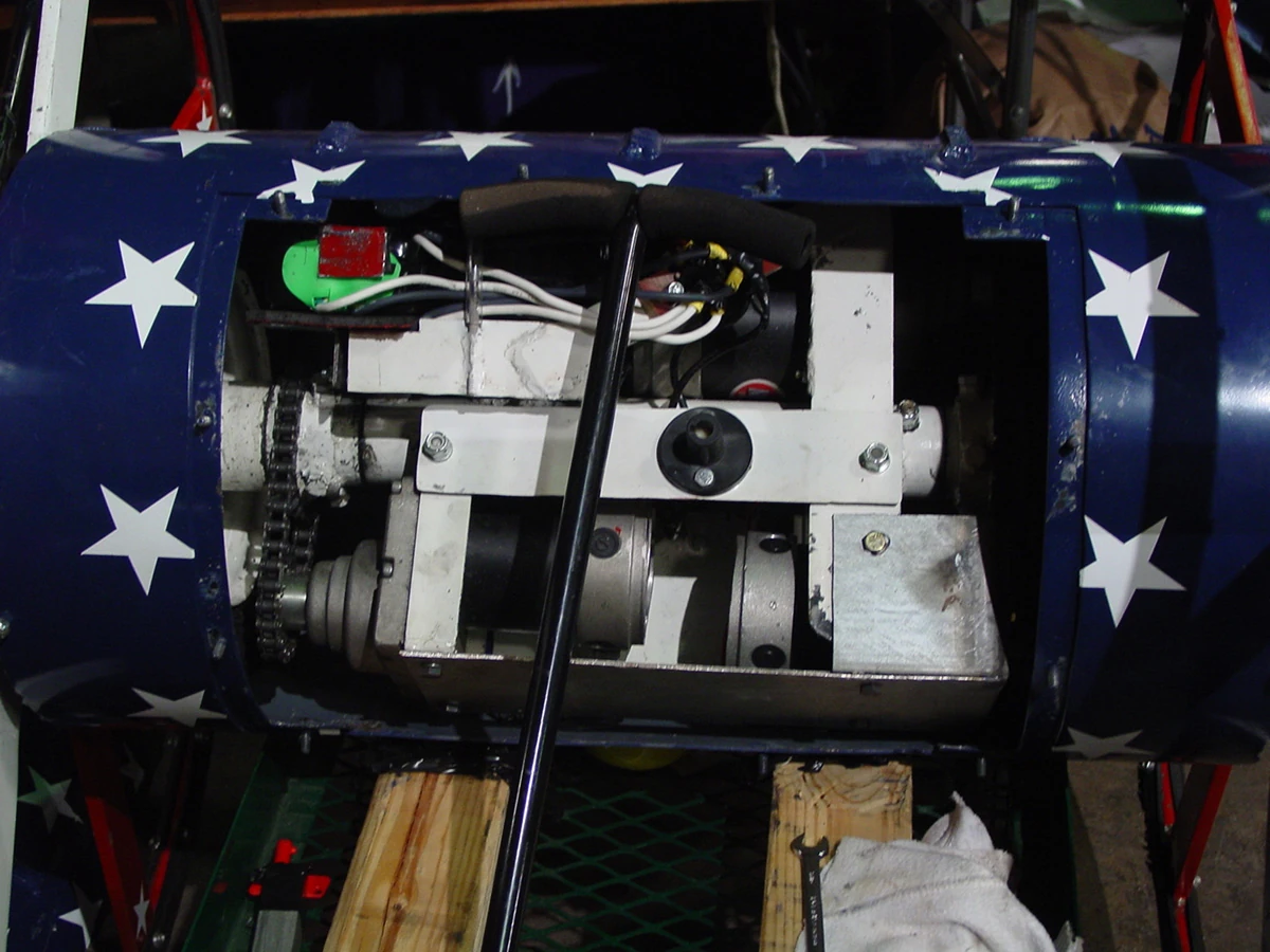 Gyrax | BattleBots Wiki | Fandom