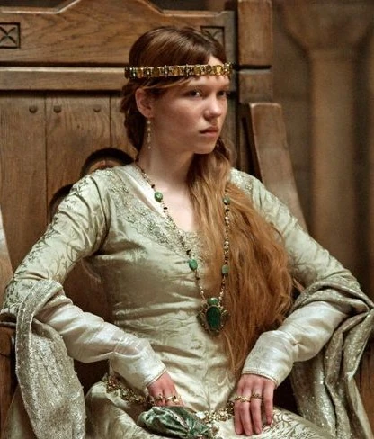 Lysara Rogare | Battlefield Of Power Wiki | Fandom