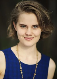 Elizabeth Cullen | Baz Luhrmann Wiki | Fandom