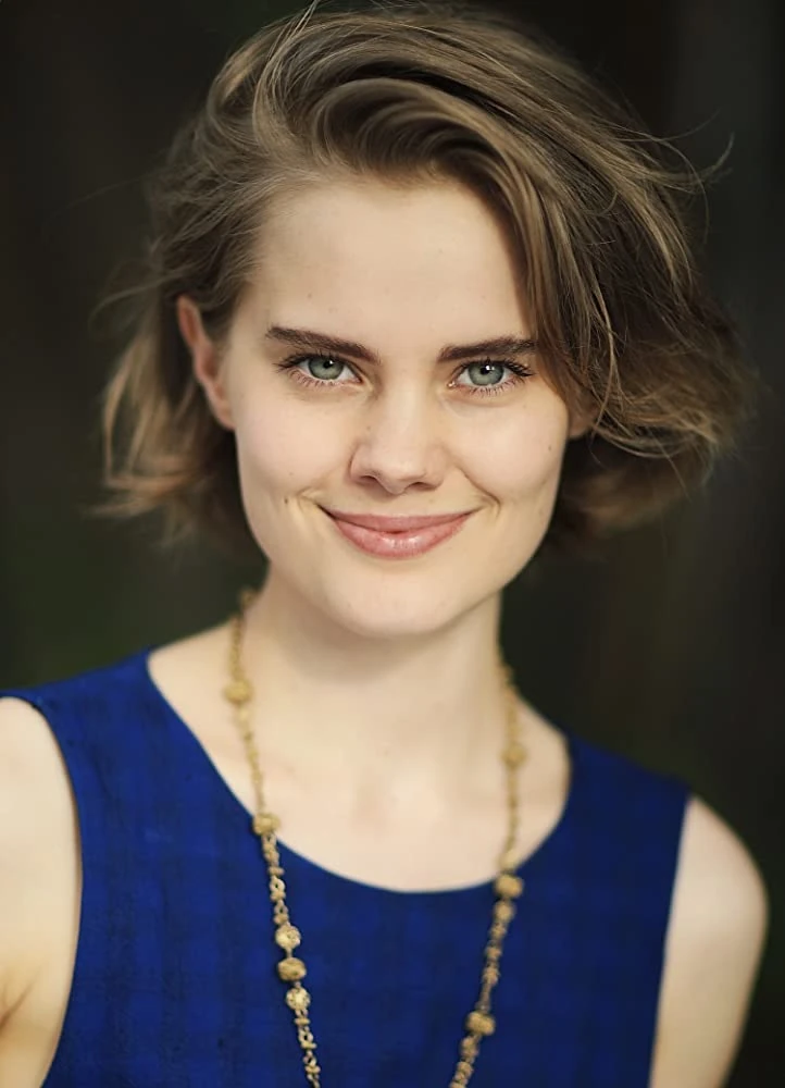 Elizabeth Cullen | Baz Luhrmann Wiki | Fandom