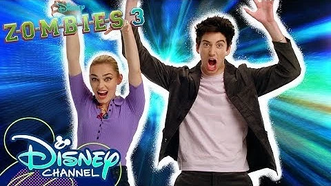 Dance Challenge with Meg and Milo | ZOMBIES 3 | Disney Original Movie ...