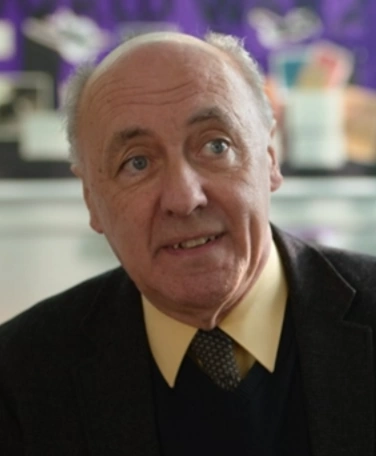 Harry Cribbins | BBC Waterloo Road Wiki | Fandom