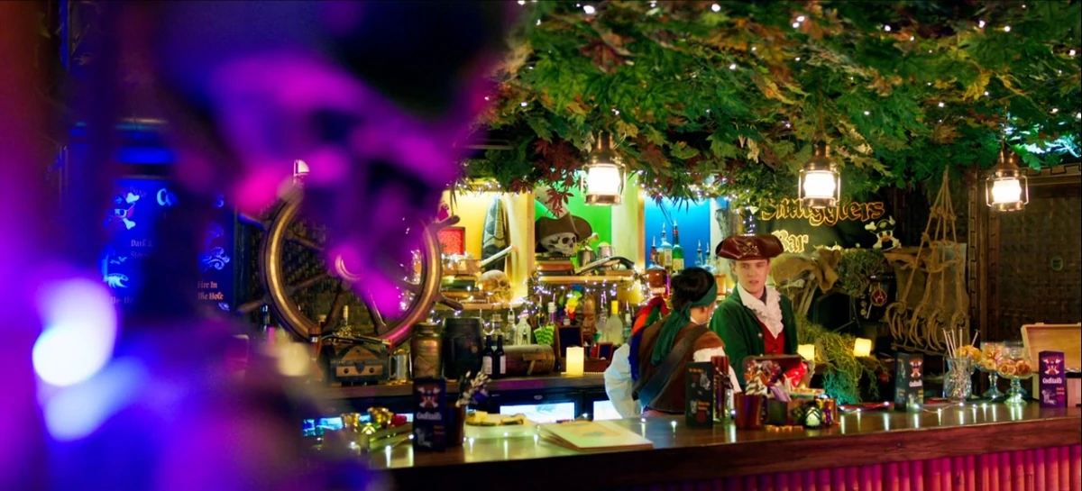 Smuggler's Bar | Wreck Wiki | Fandom