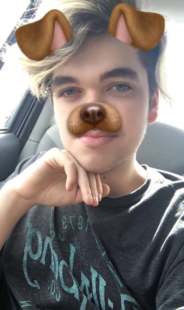 Zach | House of Shade Wiki | Fandom