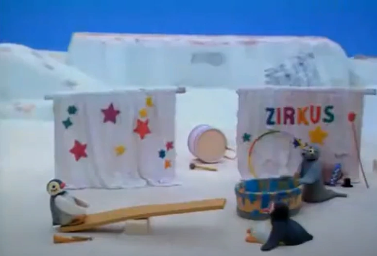 pingu as an clown | Fandom