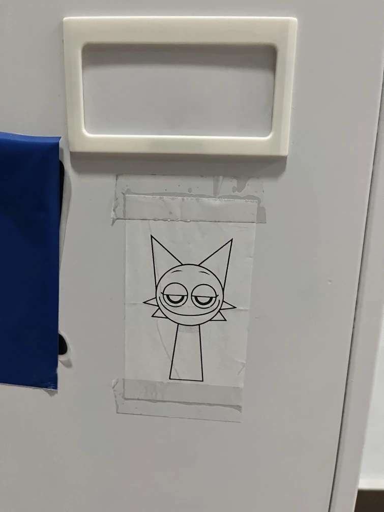 I put a smug wenda on my schoolbag cabinet. | Fandom