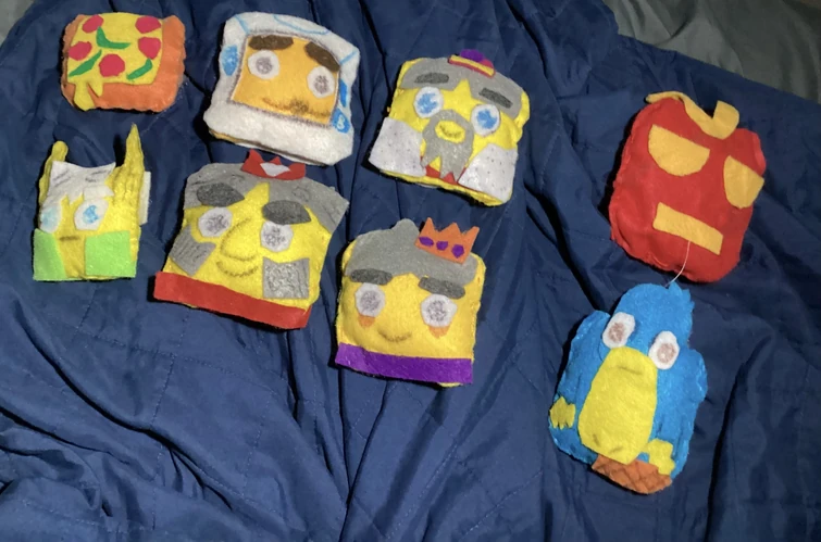 I made some blooket plush I’m making jester next any other blooks you ...