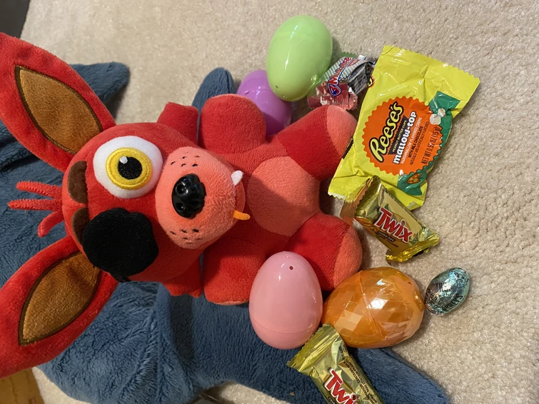 Foxy be helping me stuff Easter eggs with candy | Fandom