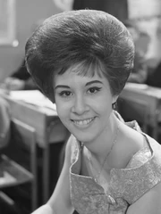 Helen Shapiro | The Beatles Wiki | Fandom