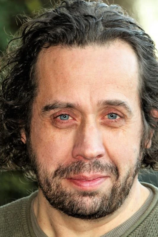 Richard Banks | Beauty and the Beast 2017 Movie Wiki | Fandom