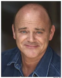 Peter Challis | Beauty and the Beast 2017 Movie Wiki | Fandom