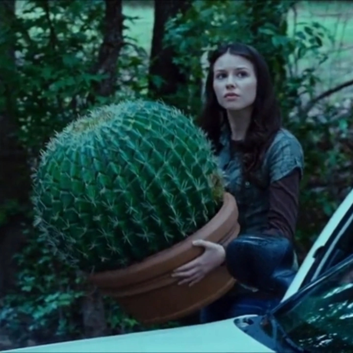 Jenn Proske | Snazzyfluff Wiki | Fandom