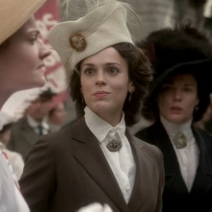 Erin Cahill (I) | Snazzyfluff Wiki | Fandom