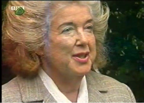 Mrs Bagg-Meanly | The Belfry Witches Wiki | Fandom