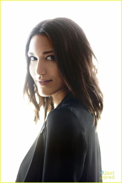 Leah Clearwater | BellaNessieCullen Wiki | Fandom
