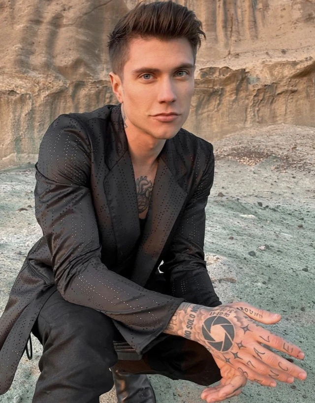 Benjamin Mascolo | Bella Thorne Wiki | Fandom