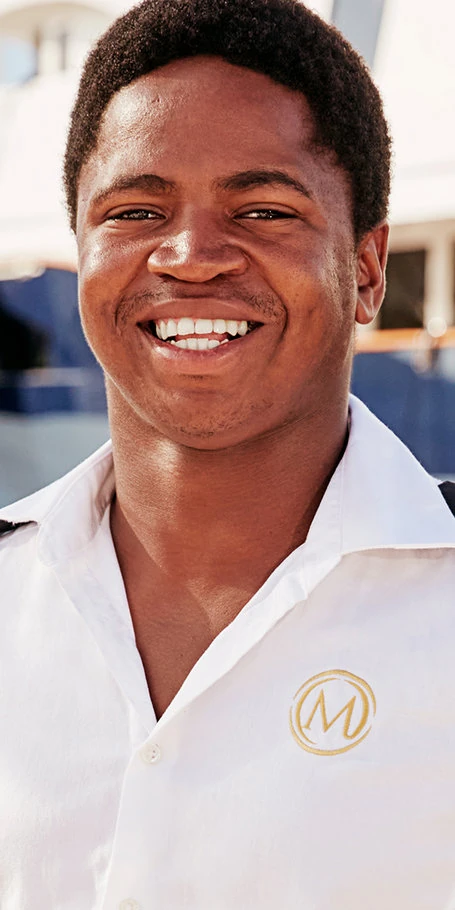 Mzi "Zee" Dempers | Below Deck Wiki | Fandom