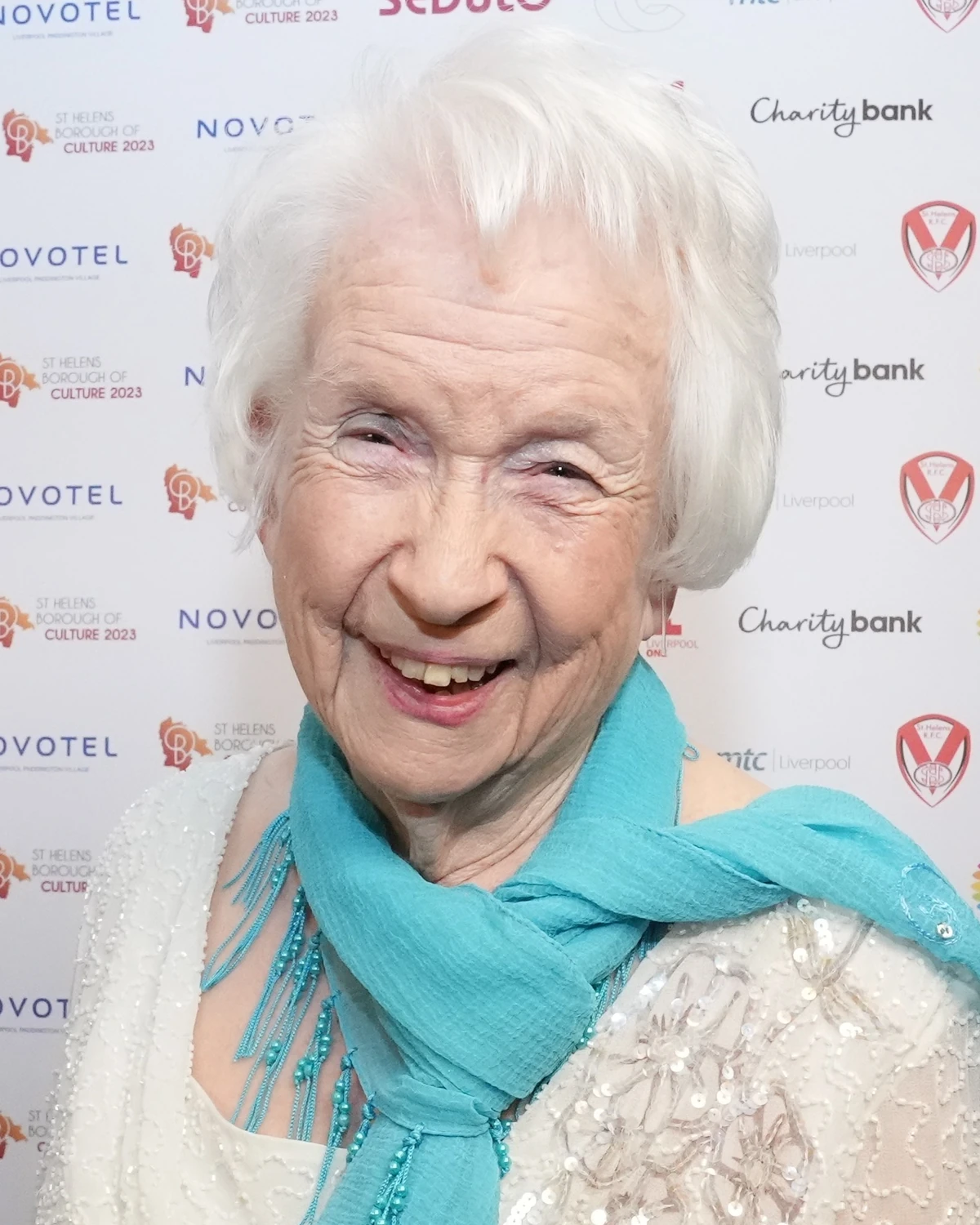 Elsie Kelly | Benidorm Wiki | Fandom