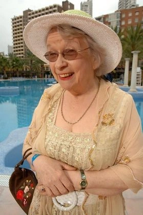 Noreen Maltby | Benidorm Wiki | Fandom