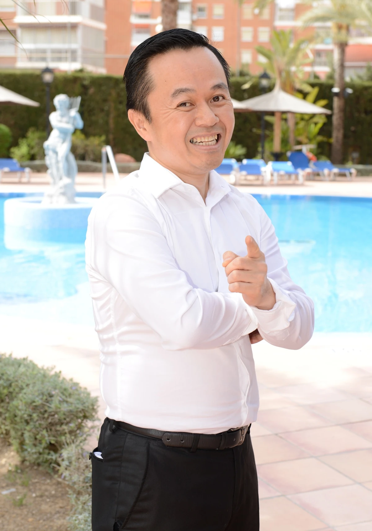 Mr Wu | Benidorm Wiki | Fandom