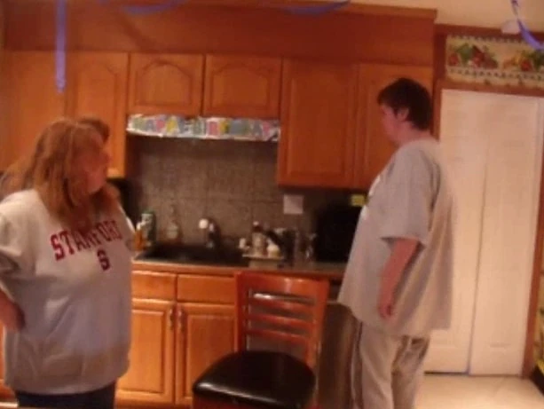 Benson's Birthday Party | Benson&Sare Wiki | Fandom