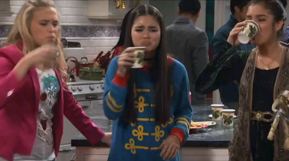 The Christmas Curse | Best Friends Whenever Wiki | Fandom
