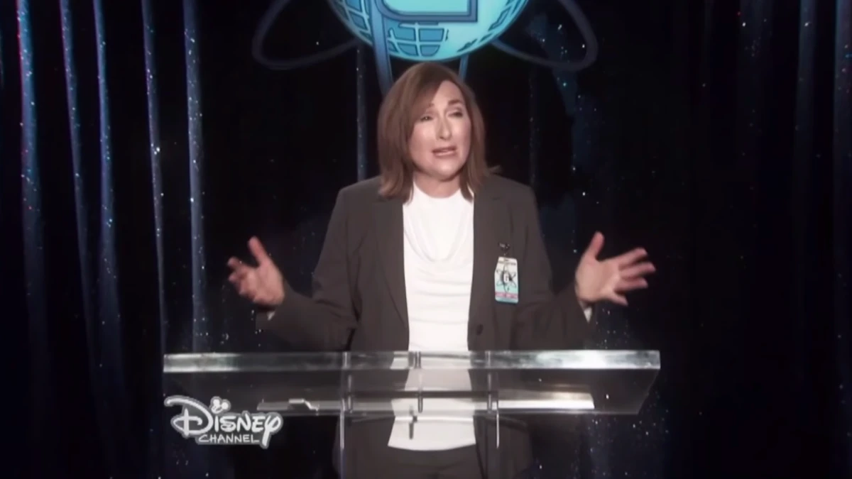 Janet Smythe | Best Friends Whenever Wiki | Fandom