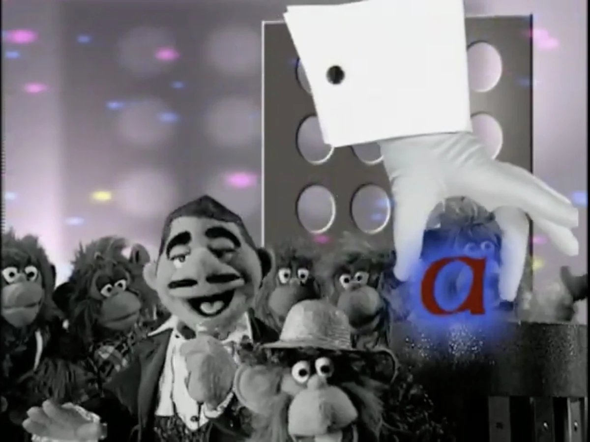 Martha Reader and The Vowelles: Hat | Between the Lions Wiki | Fandom