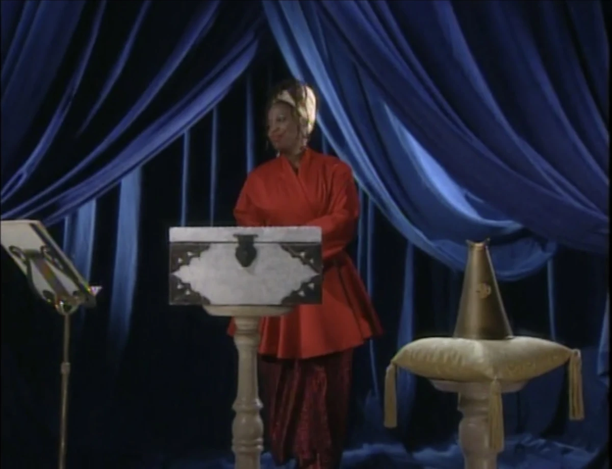 Dr. Bertice Berry (segment) | Between the Lions Wiki | Fandom