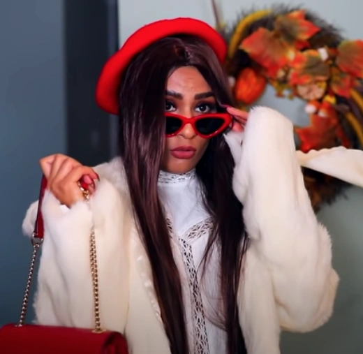 Estelle | Beverly Valley High Wiki | Fandom