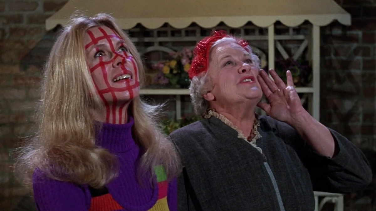 Samantha's Witchcraft Blows a Fuse | Bewitched Wiki | Fandom