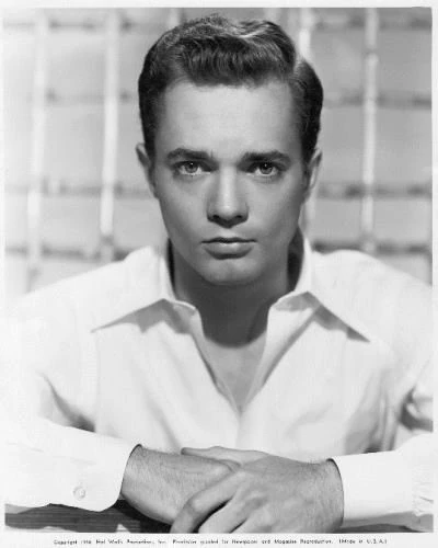 Douglas Dick | Bewitched Wiki | Fandom