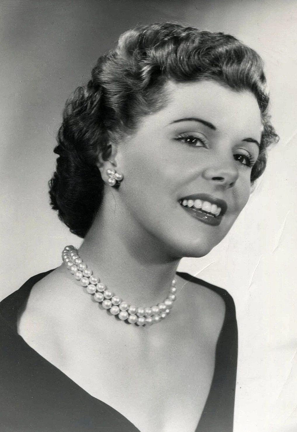Jean Gillespie | Bewitched Wiki | Fandom