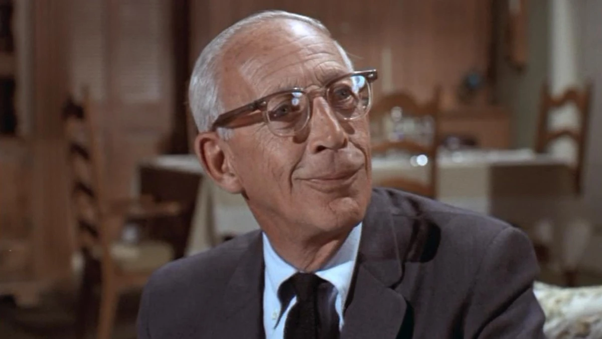 George Meiklejohn | Bewitched Wiki | Fandom