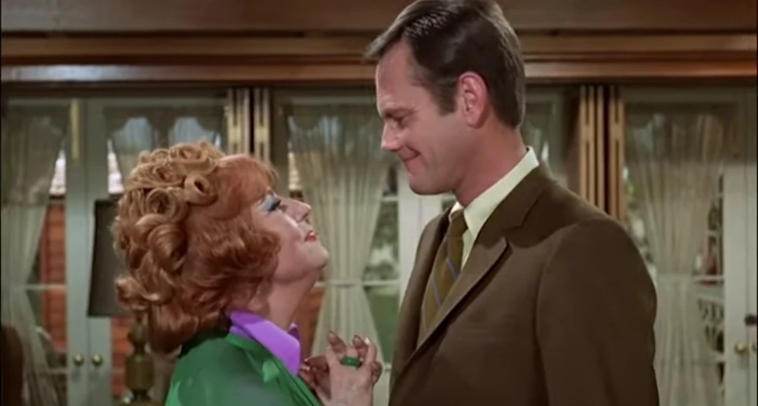 Turn on the Old Charm | Bewitched Wiki | Fandom