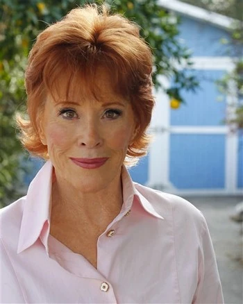 Kit Smythe | Bewitched Wiki | Fandom