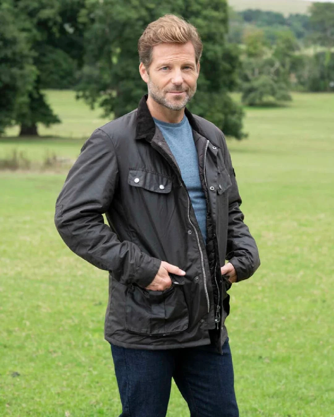 Archie Hughes | Beyond Paradise Wiki | Fandom