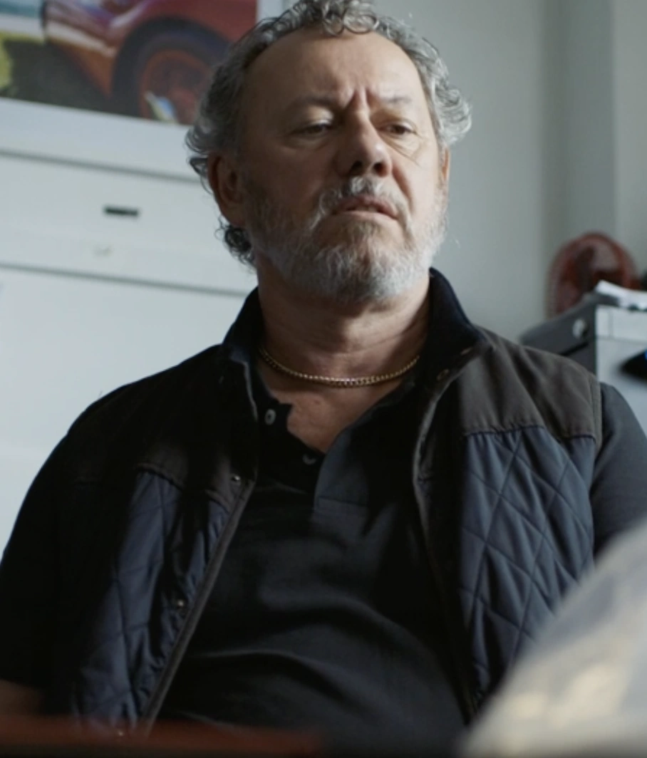 Adam Avery | Beyond Paradise Wiki | Fandom