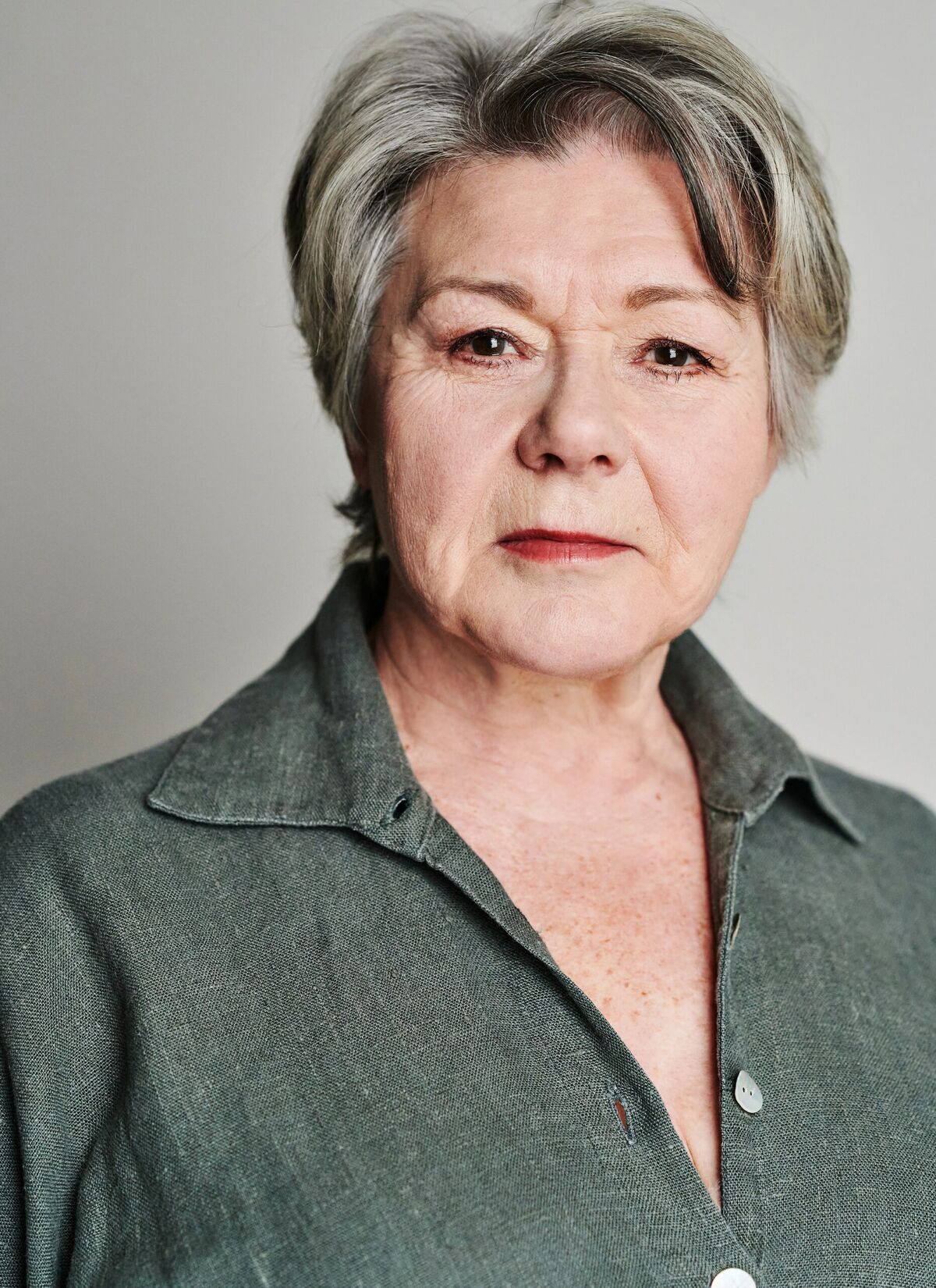 Barbara Flynn | Beyond Paradise Wiki | Fandom Barbara Flynn | Beyond Paradise Wiki | Fandom