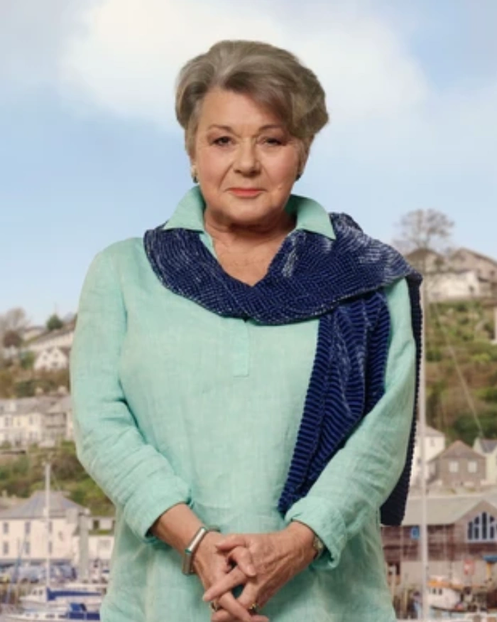 Anne Lloyd | Beyond Paradise Wiki | Fandom