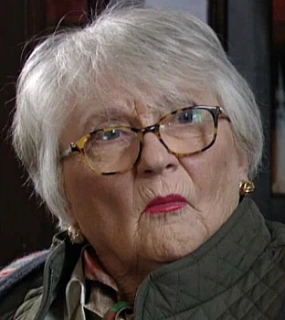 Lily Hunt | Beyond the Bay Wiki | Fandom