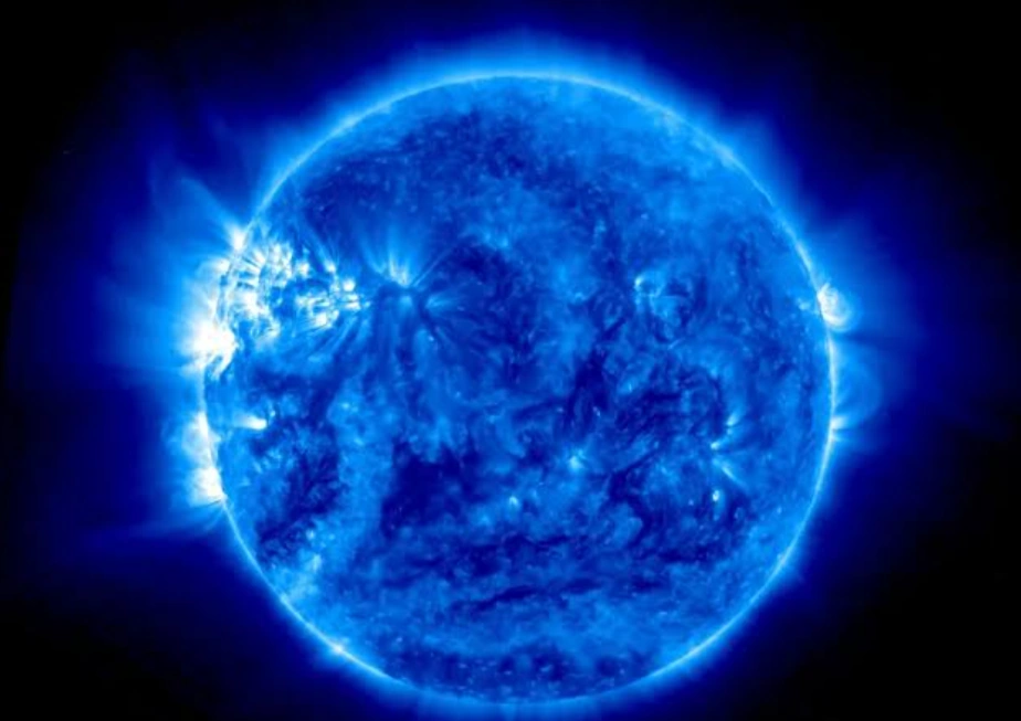 Blue dwarf | Beyond Universe Wiki | Fandom