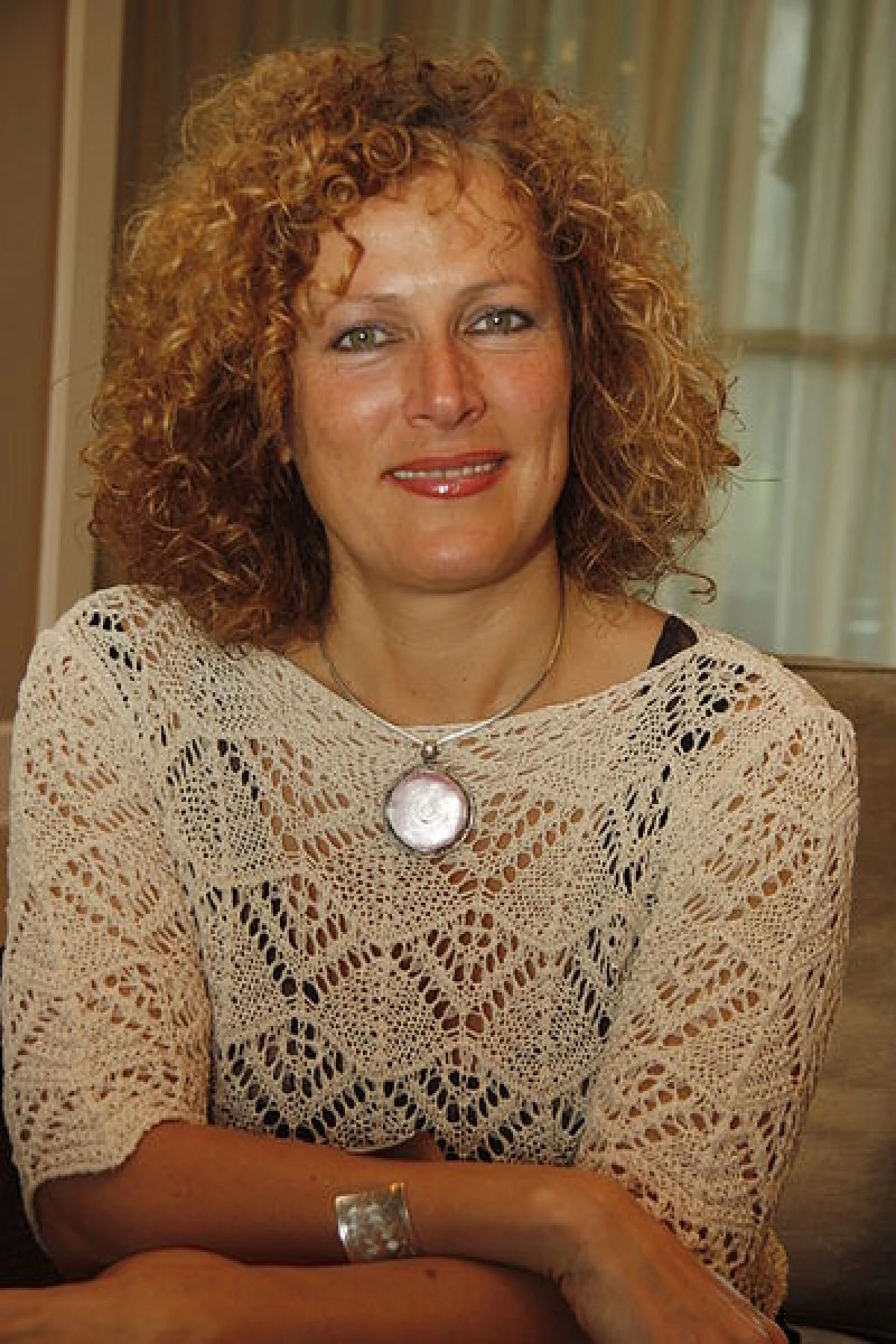 Annette Meisl | Biblioteca Virtual Fandom | Fandom