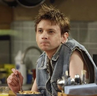 Тоби Лубенфельд | Теория Большого взрыва вики | Fandom