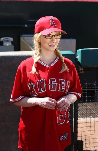 The First Pitch Insufficiency | The Big Bang Theory Wiki | Fandom
